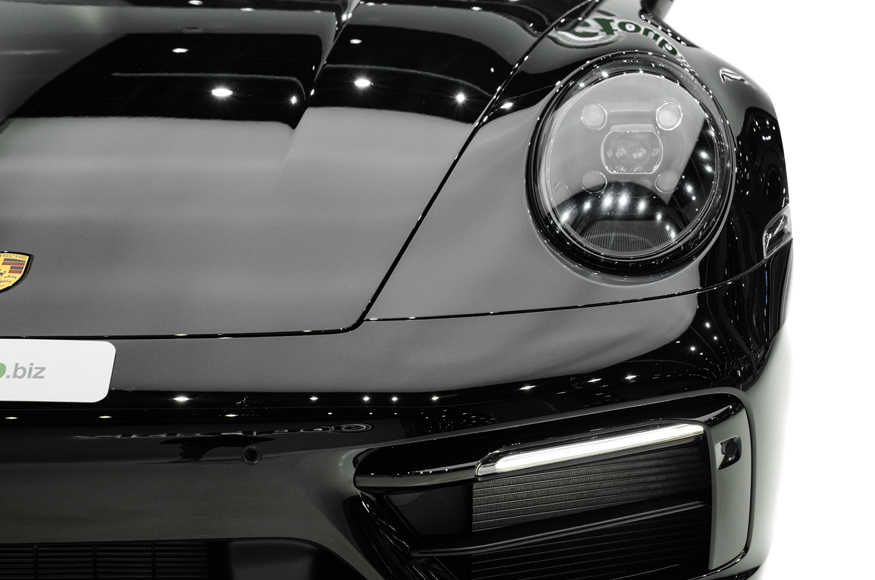 2022 Porsche 992 Targa 50 Years Edition Black | Stoubbiz.ae